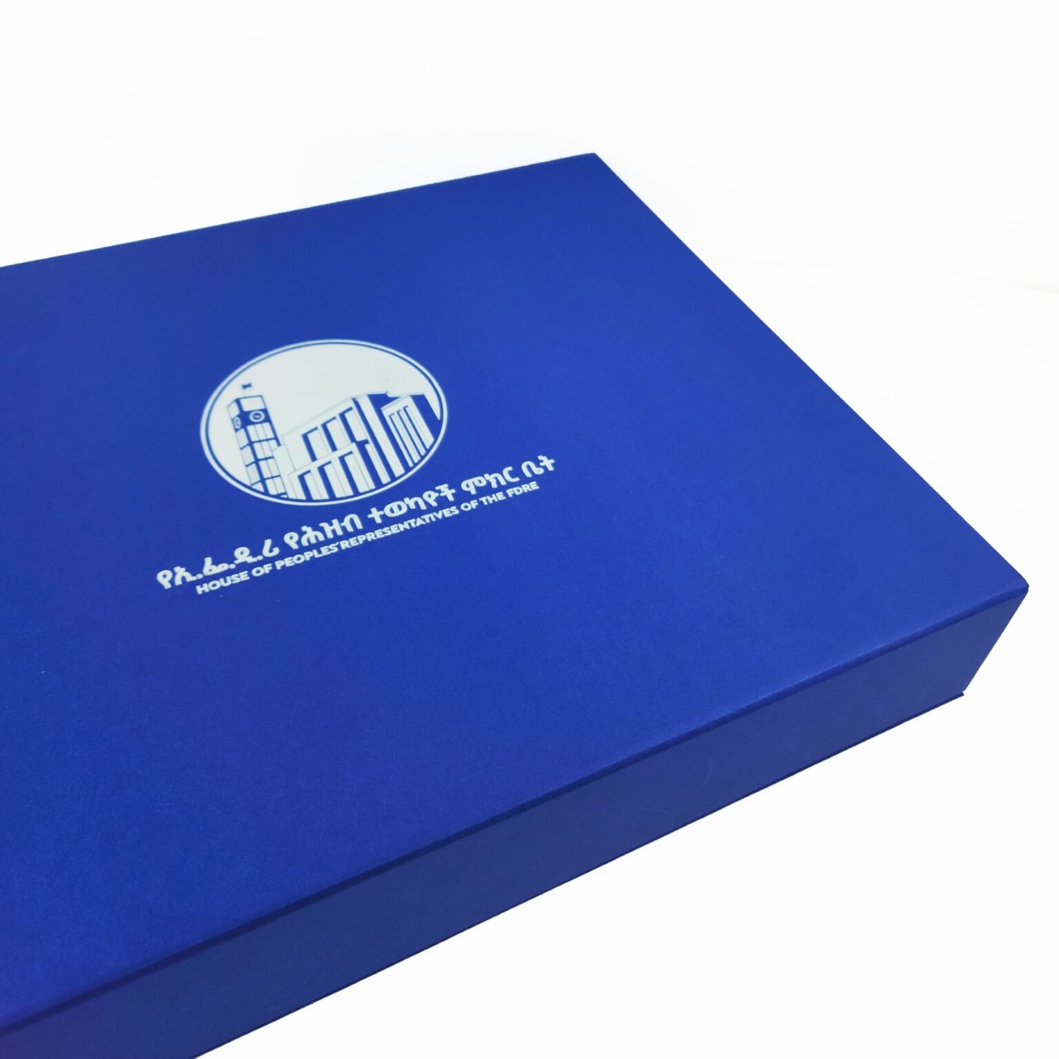 Custom Corporate Gift Boxes - Made In UAE - Boxsaat